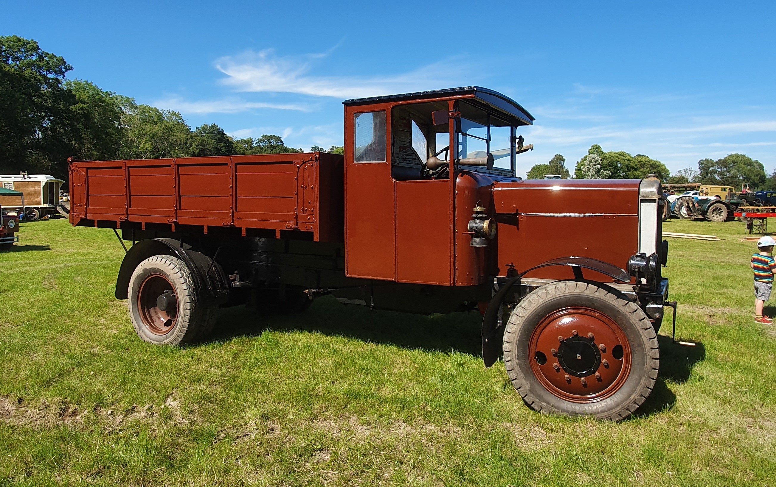 Coach Painting – H. Harris Signwriting Services